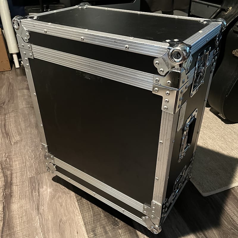 EWI Tourcase Rolling 6RU Rack Case - Black/Chrome | Reverb