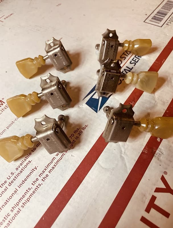 VINTAGE GIBSON DELUXE D-169400 DOUBLE RING KLUSON TUNERS | Reverb