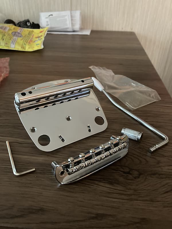 Mustang Bridge Tremolo System | Reverb