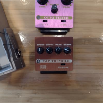 Line 6 Tone Core + Dr. Distorto + Tap Tremolo + Otto Filter | Reverb