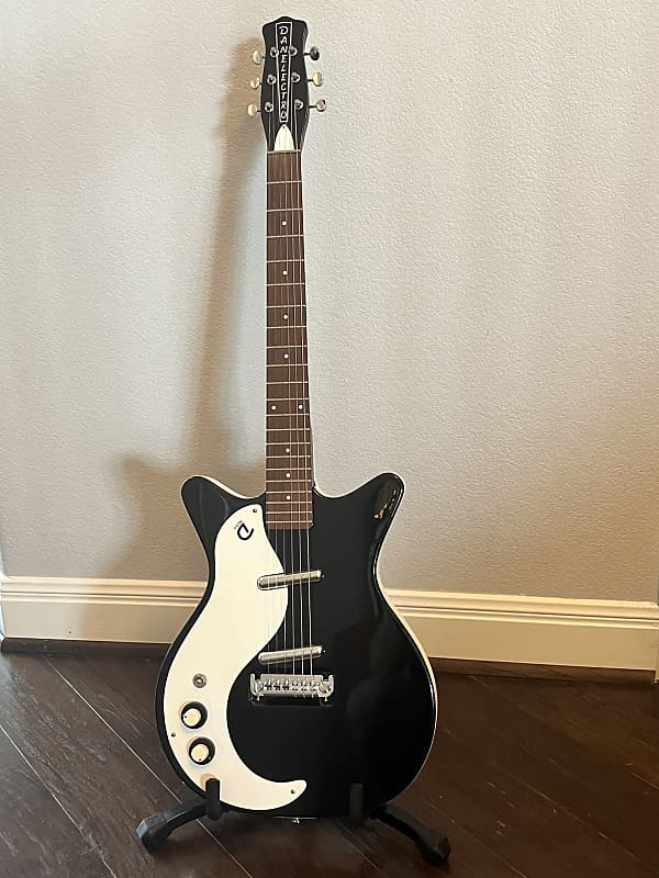 LEFT-HANDED Danelectro 59M NOS Double Cutaway 2010s Black | Reverb