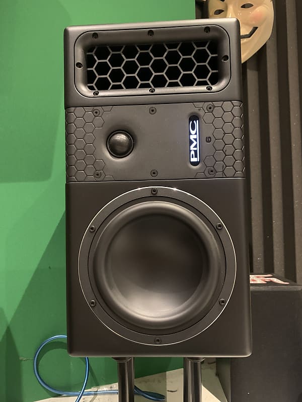 PMC 6 (pair) 2-way active studio monitors 2023 | Reverb UK