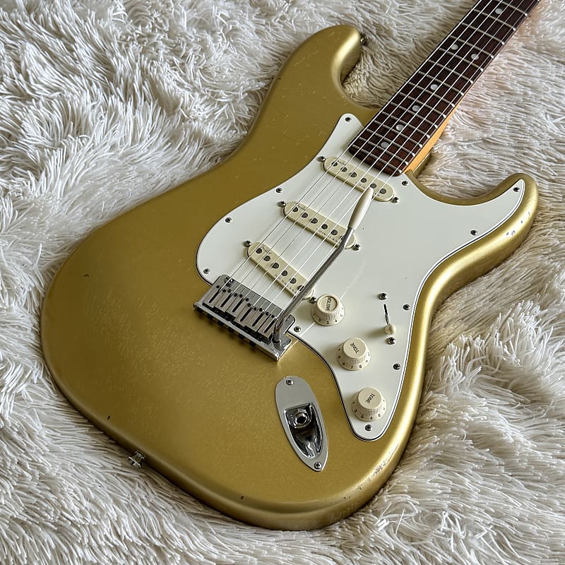 Fender American Ultra Aztec Gold Stratocaster Electric Guitar | Reverb