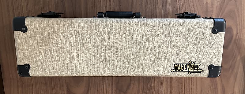 Make Noise Beige Powered Skiff | Reverb