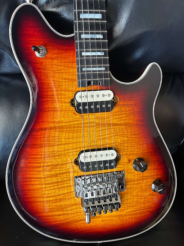 EVH Wolfgang USA 2012- AAAAA Burst | Reverb