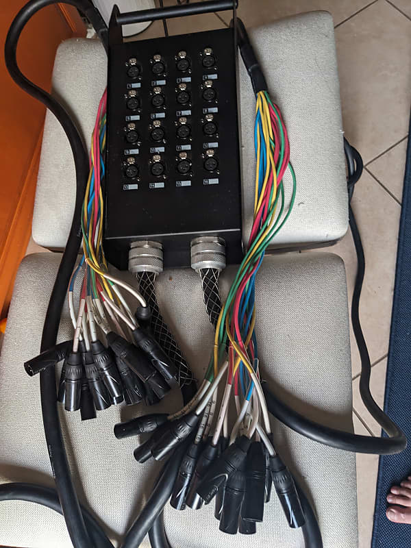 Seismic Audio 16 CHANNEL SPLITTER SNAKE CABLE - Two 15' | Reverb