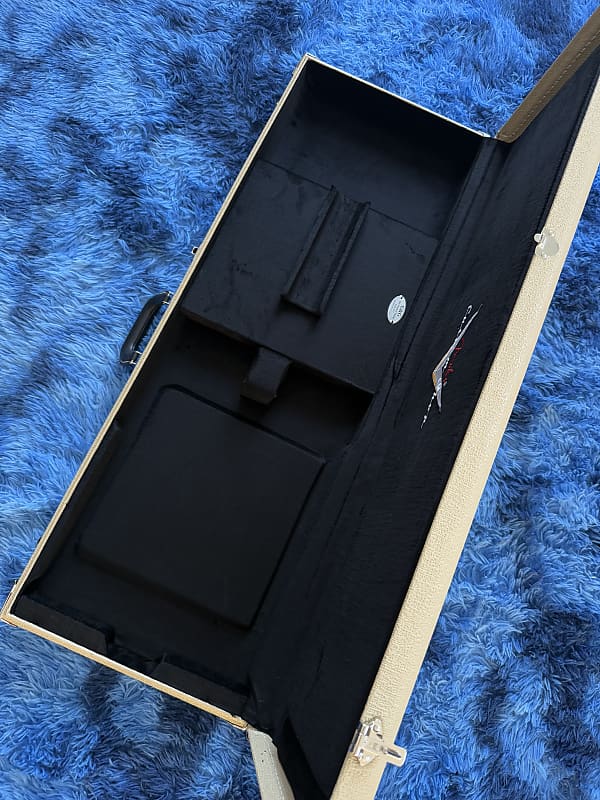 Fender Custom Shop Strat / Tele G&G Deluxe Hard Case - Tan / | Reverb