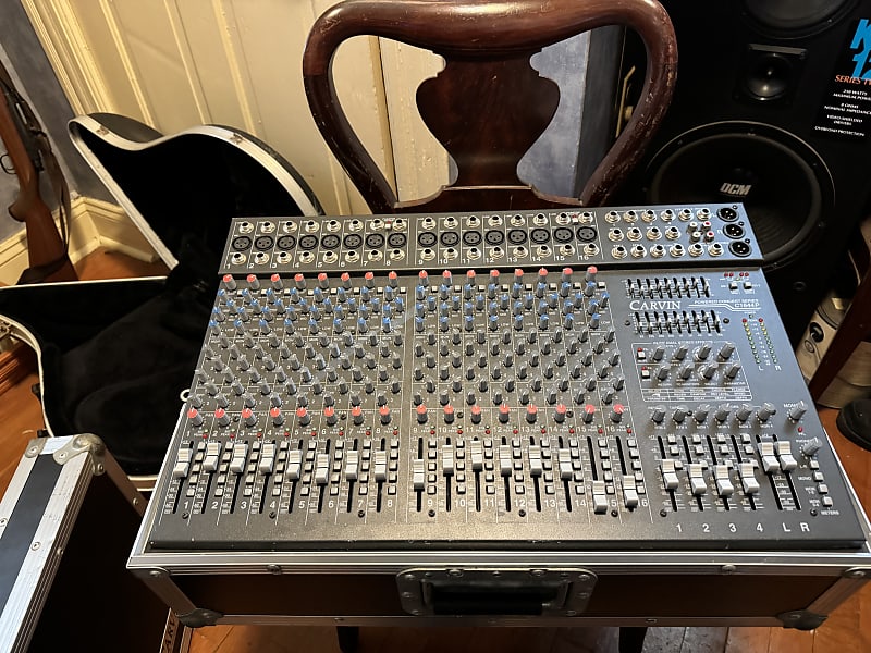 Carvin Powered concert series c1644p mixer - Grey | Reverb