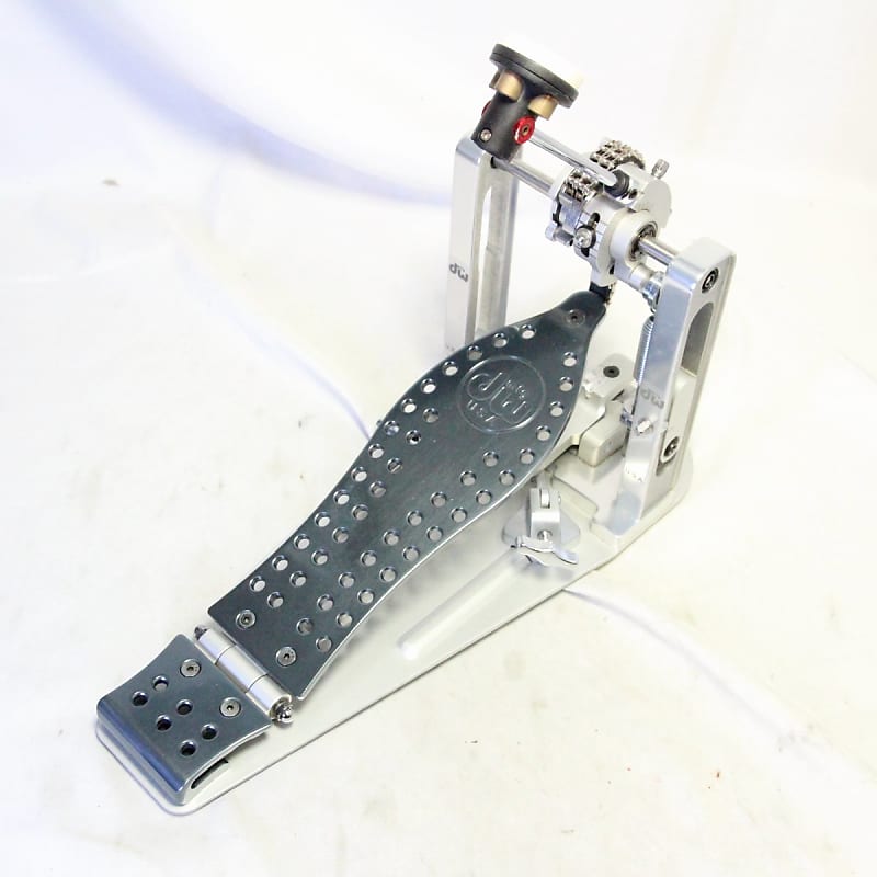 DW DW-MCD MFG SERIES MACHINED CHAIN DRIVE with case [05/13] | Reverb