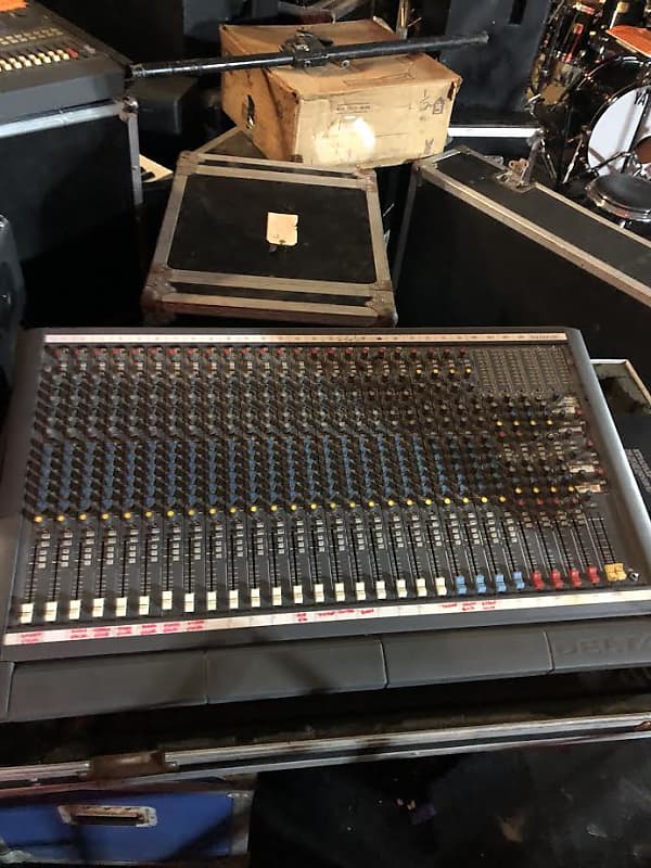 Soundcraft Delta 24 channel with Power Supply and Road Case | Reverb