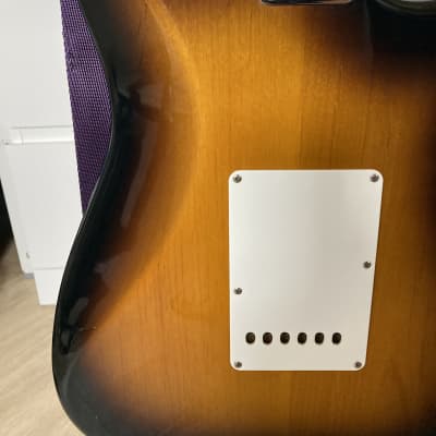 ESP 400 series Stratocaster 1988 - Sunburst | Reverb