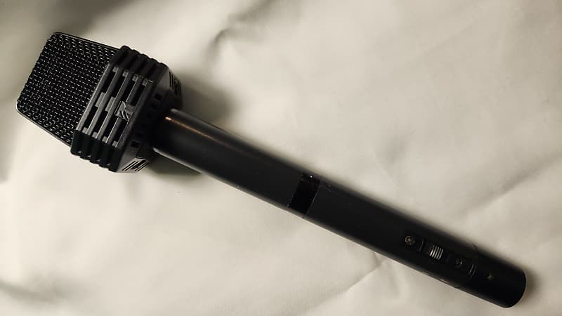 TOA K2 Small Diaphragm Cardioid Condenser Microphone | Reverb