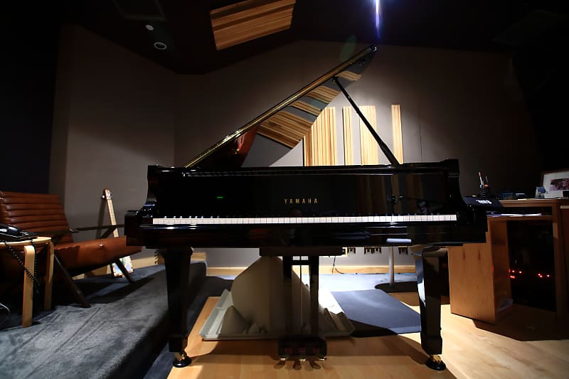Yamaha C3 Conservatory Grand Piano 1992 | Reverb