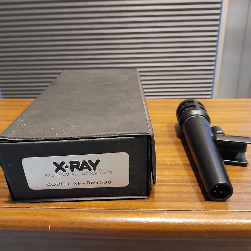 X-Ray XR DM-1300 Dynamic Microphone | Reverb