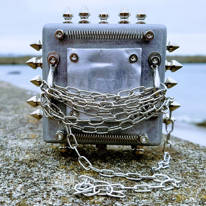 noise box/percussion/noise instrument/metal junk-BANEBAKO- | Reverb