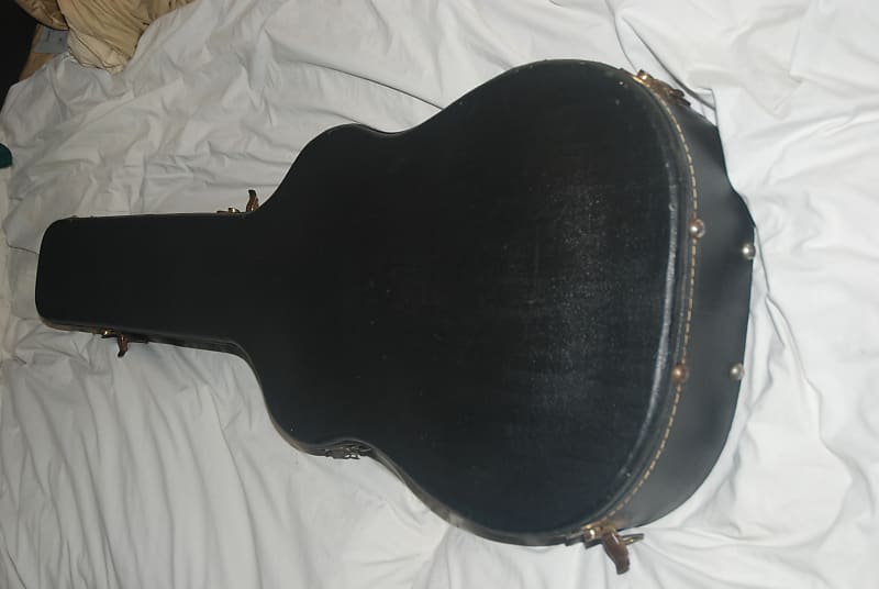 Guild Dreadnought Acoustic Guitar Case 1970s | Reverb