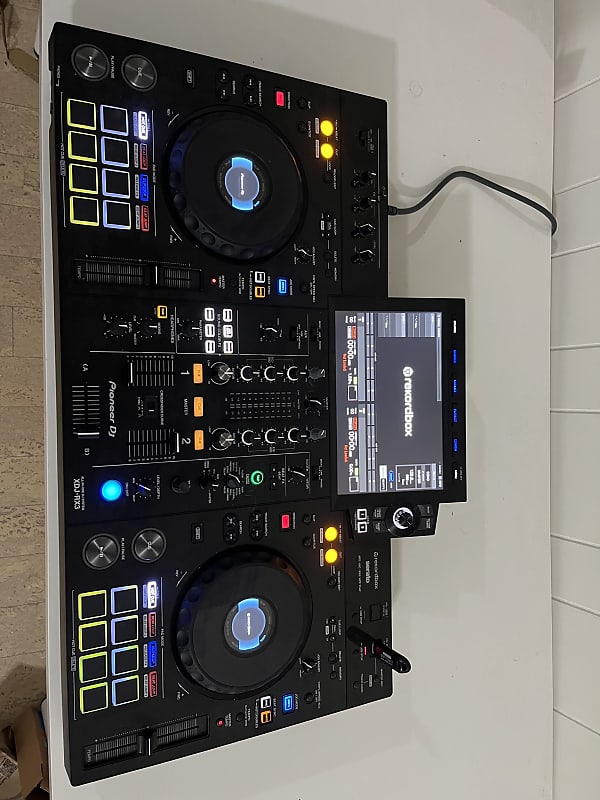 Pioneer XDJ-RX3 | Reverb