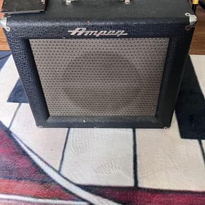 Ampeg Heritage R-12R Reverberocket 30W 1x12" Combo Guitar | Reverb