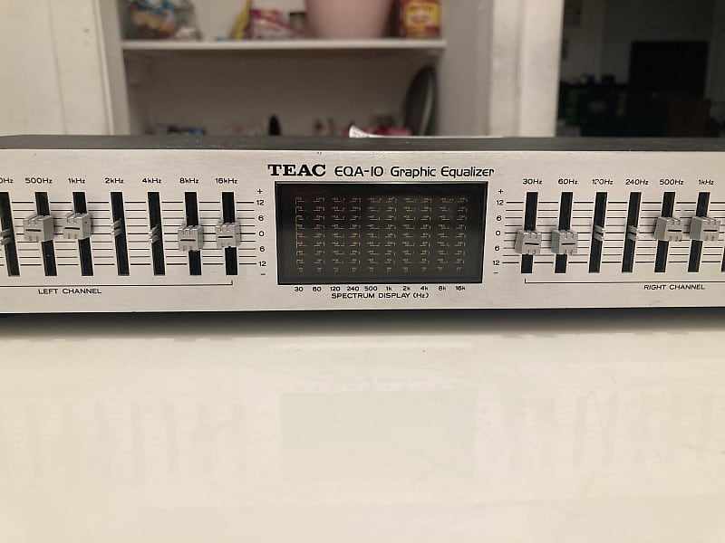 TEAC EQA-10 graphic equalizer | Reverb