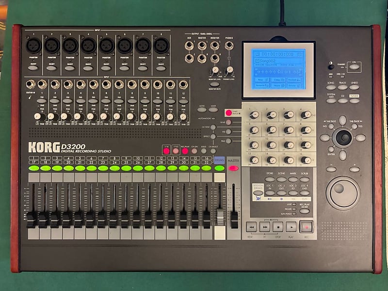 Korg D3200 32-Track Digital Recording Studio Desktop Recorder | Reverb