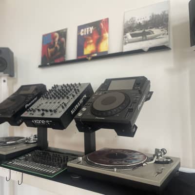 All-In-One DJ Workstation | Reverb