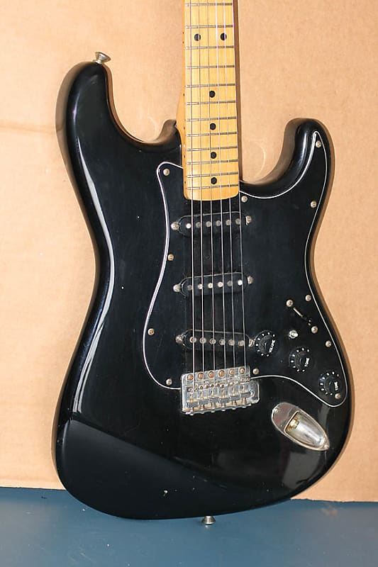 Fender Made in Japan Squier Stratocaster 1983-1984 black | Reverb UK