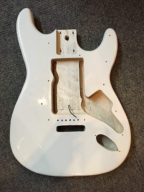 Strat Style Body White | Reverb