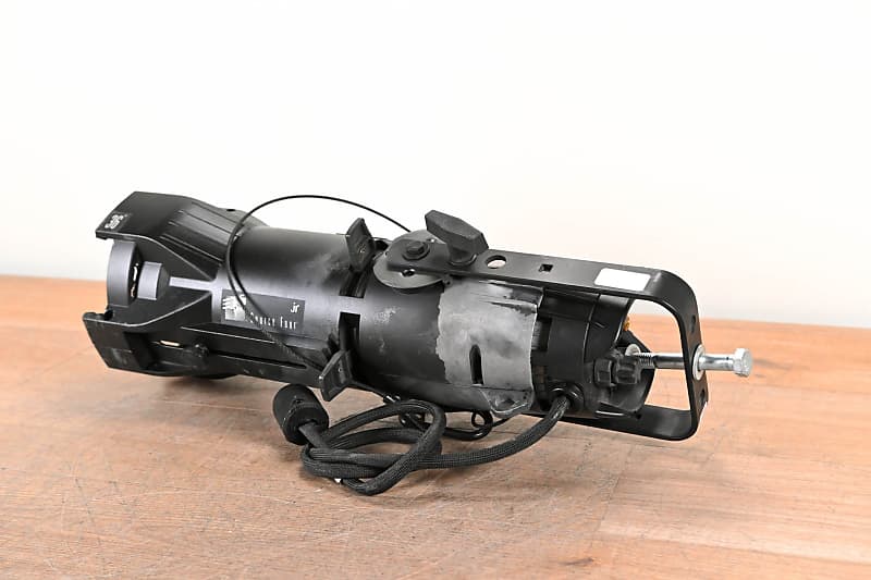ETC Source Four Jr 36 Degree 575 Ellipsoidal Light CG01BGY | Reverb