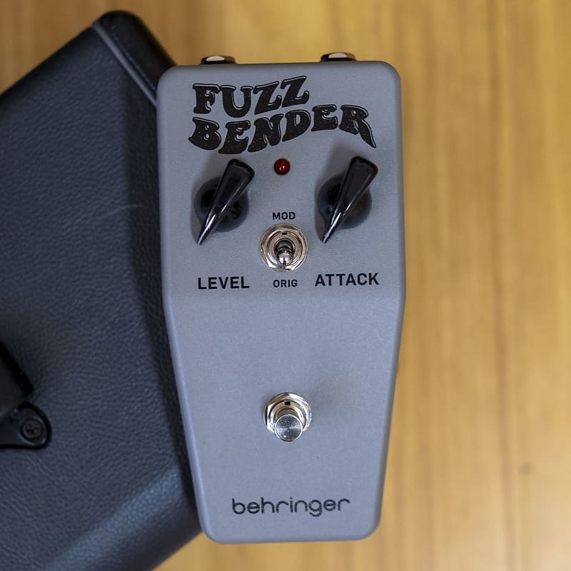 Behringer Fuzz Bender Fuzz Pedal | Reverb