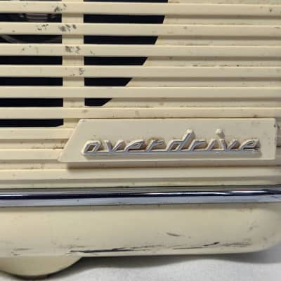 Cicena Classic Overdrive 261 Portable AM/FM Radio Cassette | Reverb