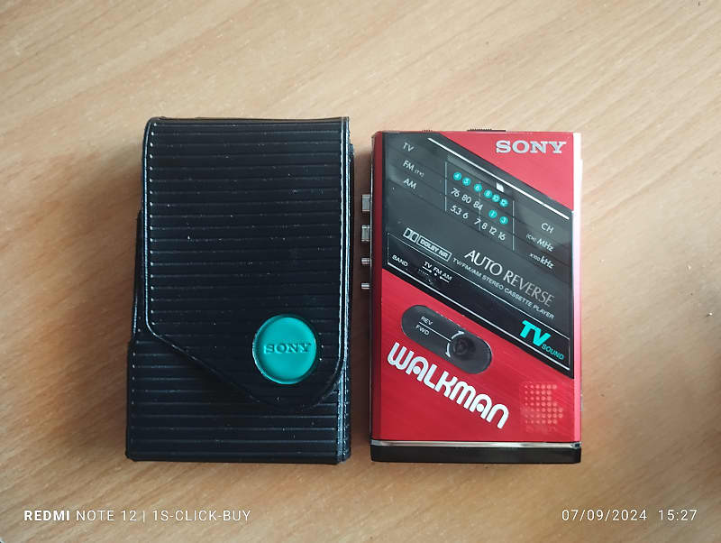 Sony WM F101 1985 - Sony Walkman radio Cassette player WM F | Reverb