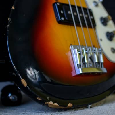 Aria 1720 1968-1971 - sunburst mosrite copy bass | Reverb