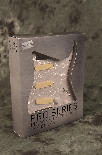 EMG DG-20 David Gilmour Creme Pickup Set Loaded Pearl | Reverb