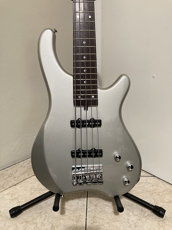 Fernandes Tremor 5 String 2000s - Silver Sparkle | Reverb
