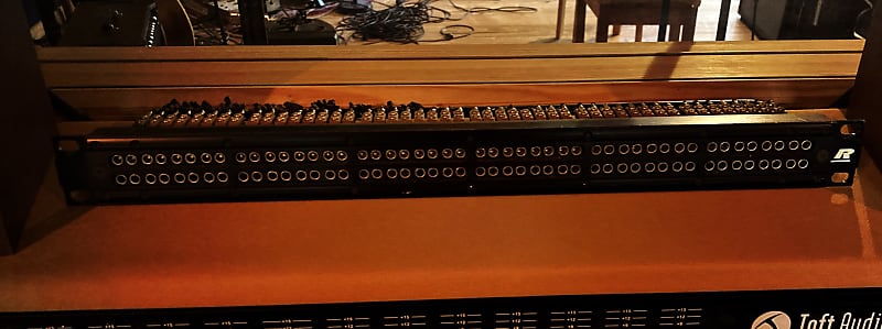 Neutrik MA96-1O, 96 Channel 1HE 19" - TT, Tiny Telephone | Reverb
