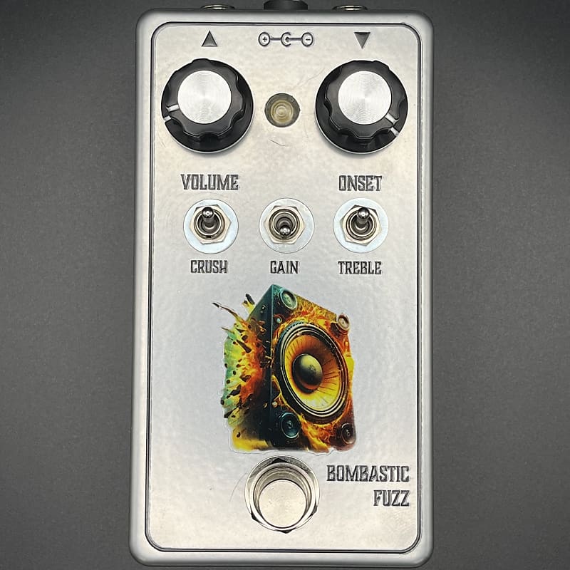 Synchrony Pedalworks Bombastic fuzz | Reverb