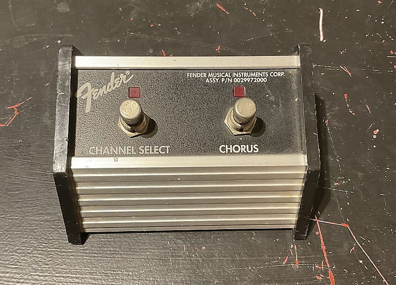 Fender 2 Button Footswitch Chorus/channel select | Reverb Australia