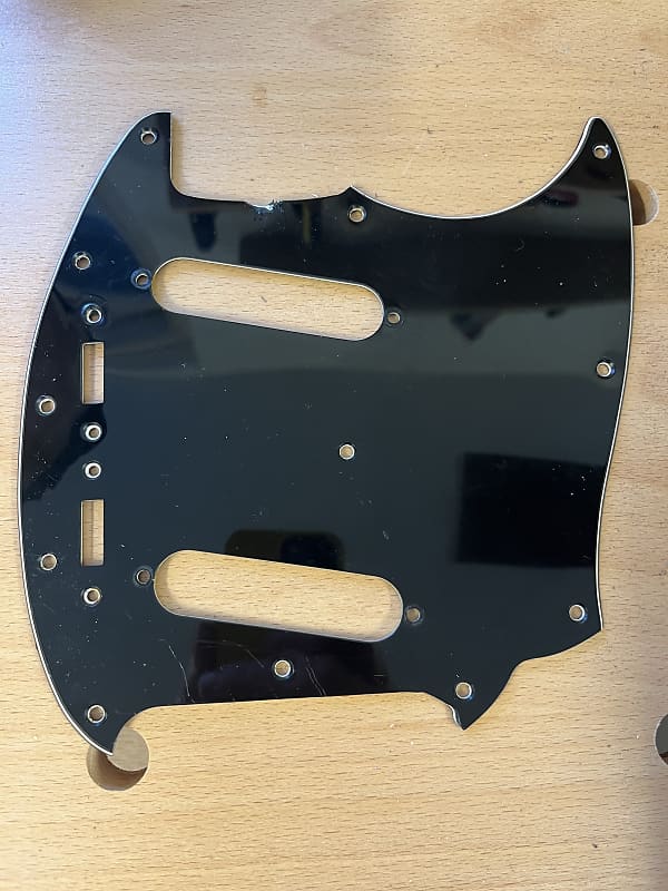 Fender Mustang 1978 Black Pickguard Scratchplate 70s | Reverb
