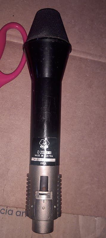 AKG D202 E1 Dual Capsule Cardioid Dynamic MIcrophone 1960s | Reverb