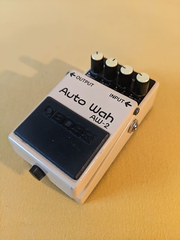 Boss Auto Wah AW-2 | Reverb