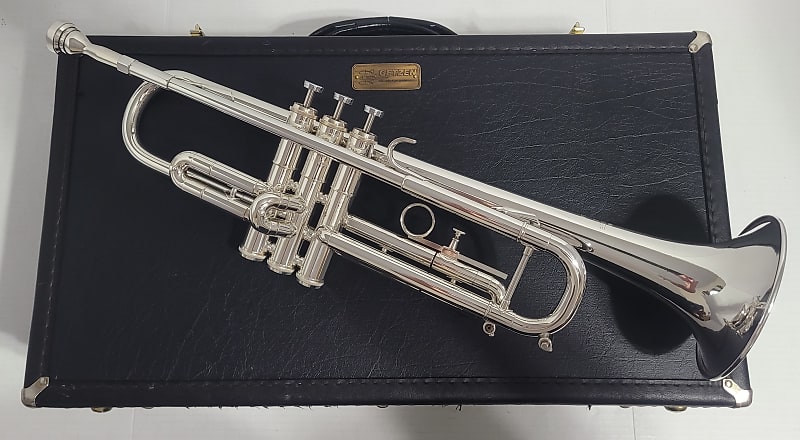Getzen Eterna 900 Severinsen (Large Bore ) Model Trumpet,2 | Reverb