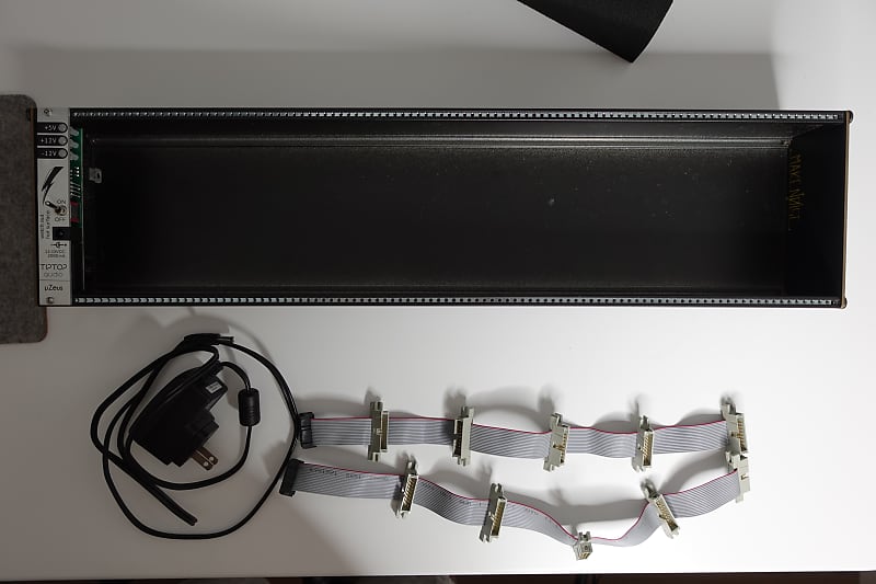 Make Noise Skiff Eurorack Case - 104HP 3U w/ Tiptop | Reverb Canada