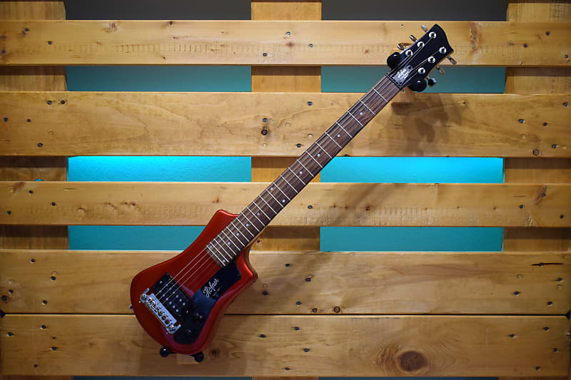 Höfner Shorty - Red Hochglanz-Finish Reise-E-Gitarre | Reverb