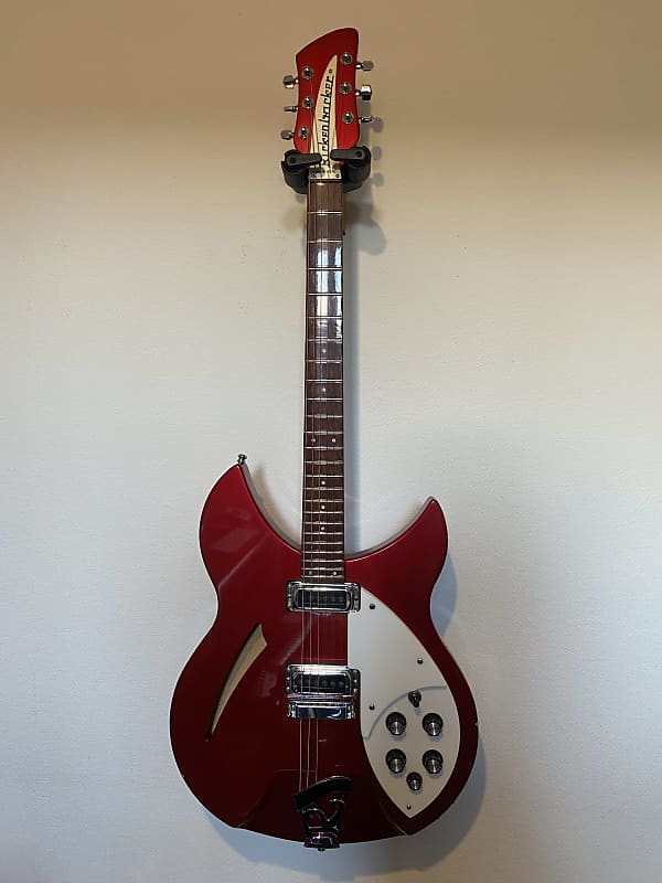 Rickenbacker 330 | Reverb