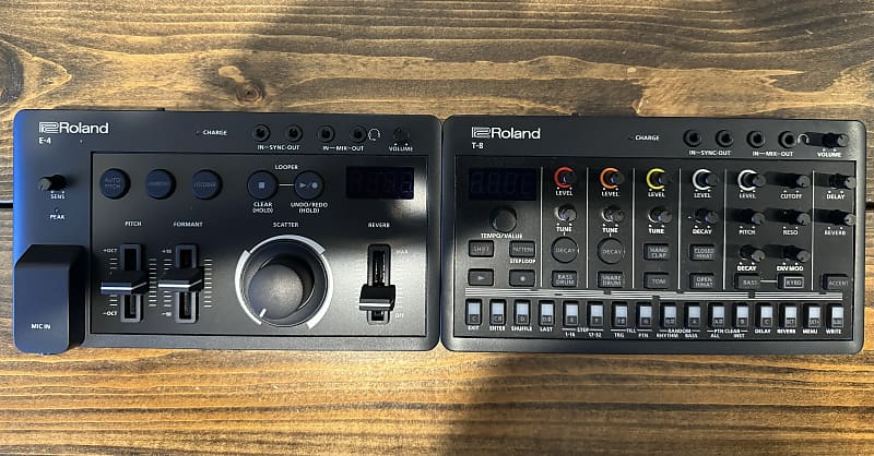 Roland AIRA Compact Series T-8 E-4 Bundle | Reverb