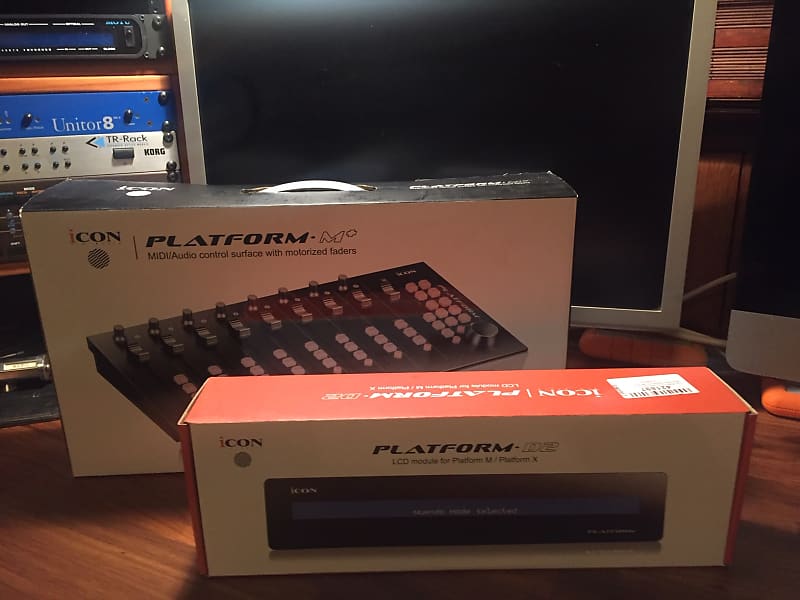 Waves Icon Platform M+ DAW Controller & Icon D2 Led Display | Reverb