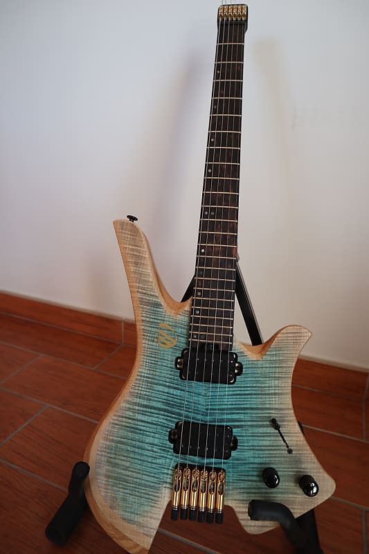 Overload Custom Guitars Themis 6 headless MINT | Reverb