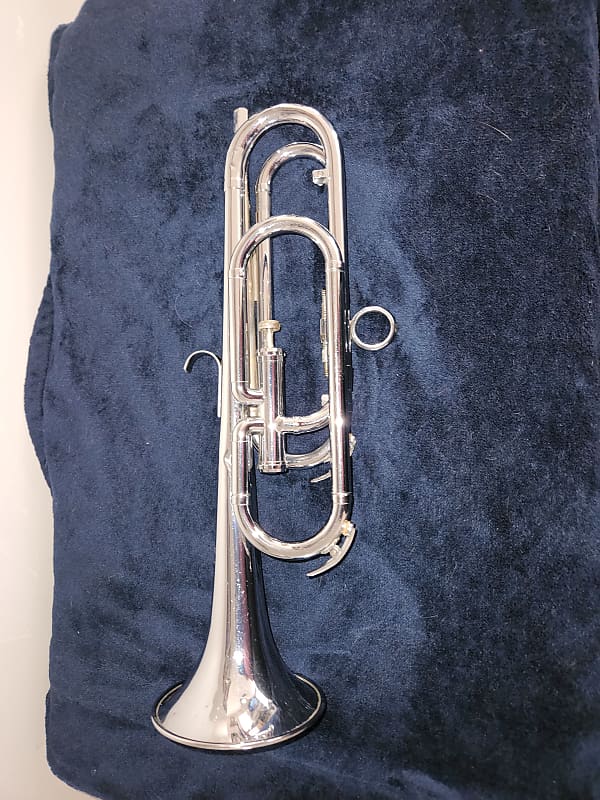 Getzen Deluxe Bugle F14263 Circa 70s or 80 Chrome | Reverb