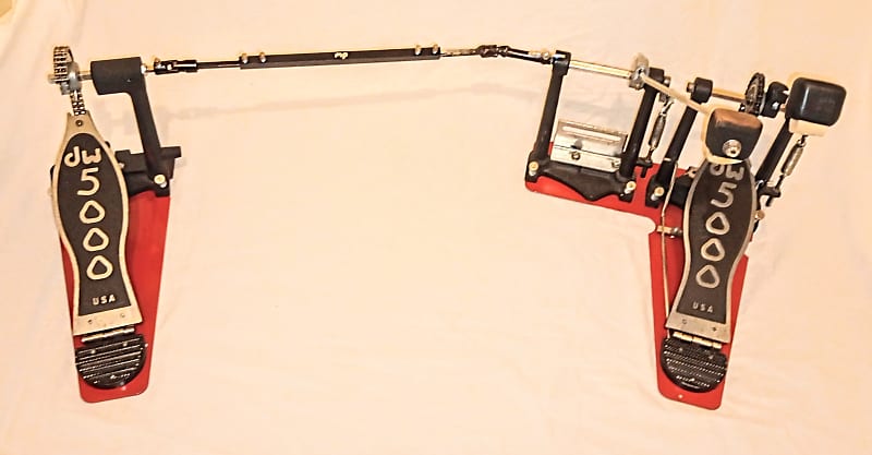 DW 5000 DOUBLE KICK PEDAL FOR BASS DRUMS | Reverb