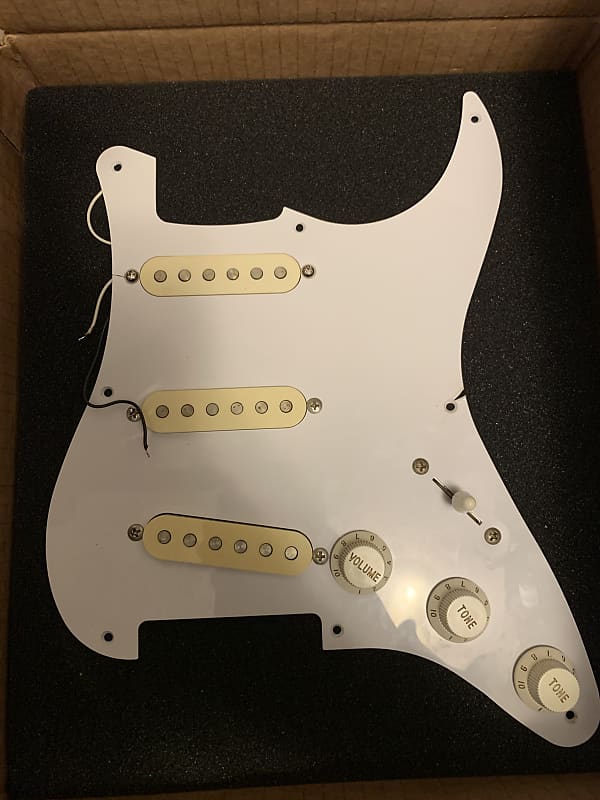 1987 MIJ Fender Stratocaster loaded pickguard | Reverb